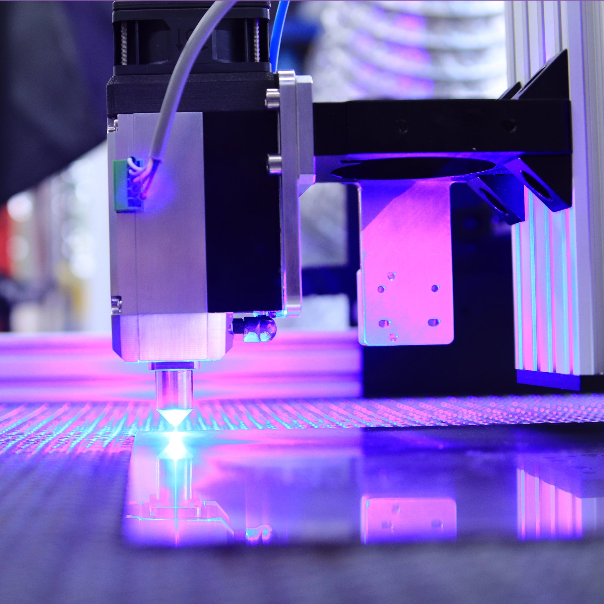 How to Cut Acrylic Sheets: Exploring Methods for Crafters and ...